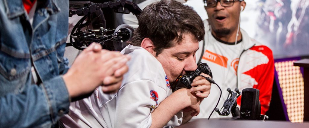 Brolylegs: Carving Out Success as a Street Fighter Pro With Disability ...